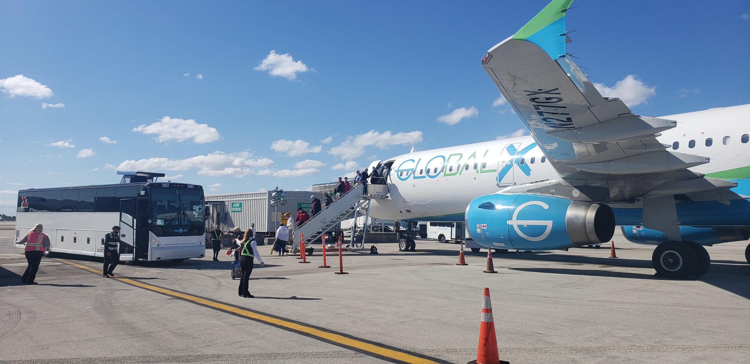 FLL & Miami MIA Airport Shuttle: Private Group Travel Bus Charter